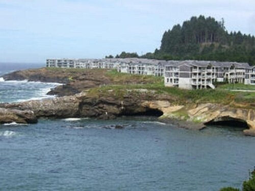 Whale Pointe at Depoe Bay Reviews, Deals & Photos 2024 - Expedia