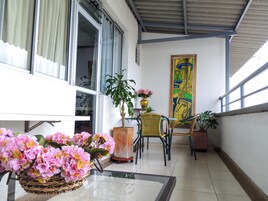 Quarto Triplo Comfort | Refeições no quarto
