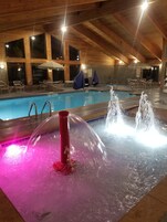 2 piscinas internas