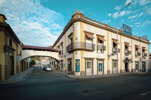 Fachada da propriedade