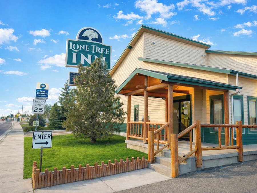 Fachada da propriedade