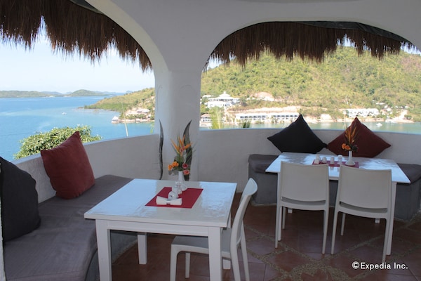 Al Faro Cosmio Hotel - Busuanga