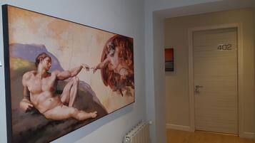 Quarto Duplo para 1 Pessoa | Cofre no quarto, secretária