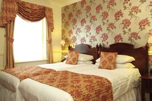 Roupa hipoalergénica, ferro/tábua de engomar, Wi-fi grátis 