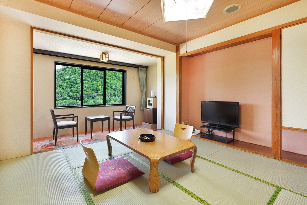 Quarto tradicional, para não fumantes (Japanese Style) | Edredons de pluma, cofres nos quartos, Wi-Fi de cortesia, roupa de cama