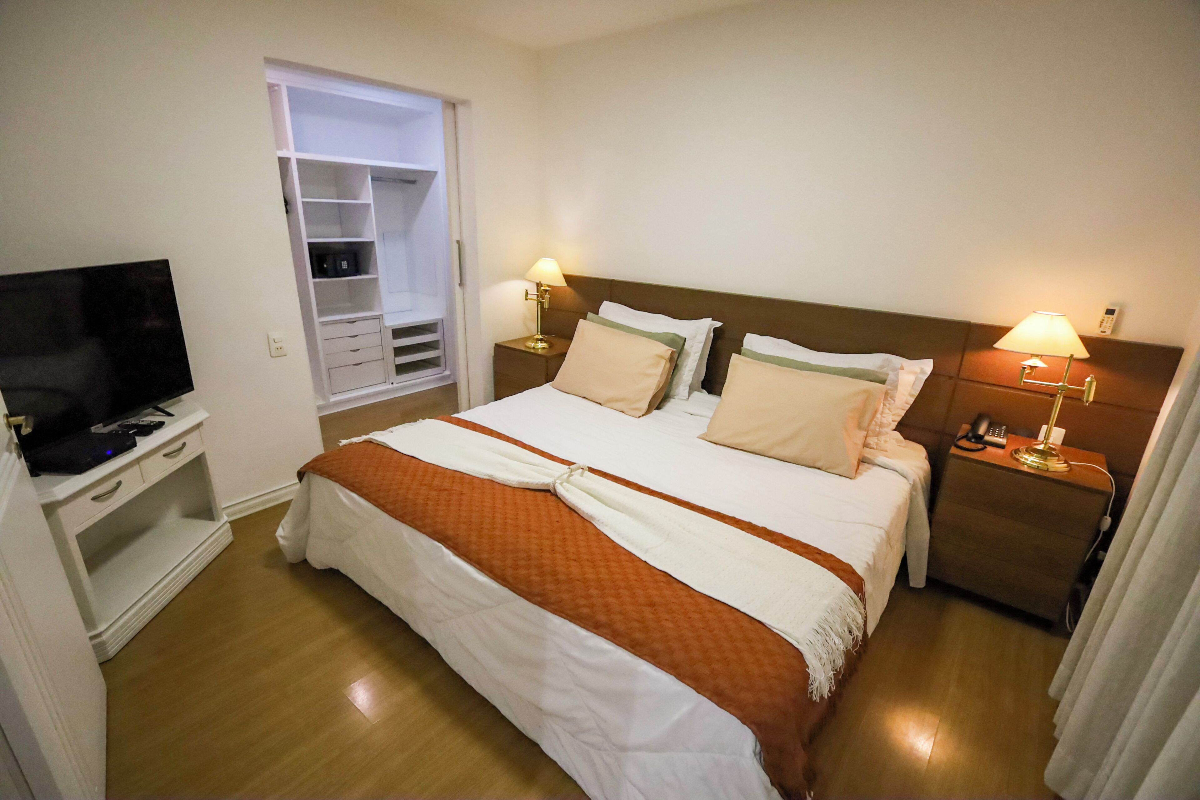 Duplex Smart | 1 quarto, minibar, cofre com capacidade para portátil 