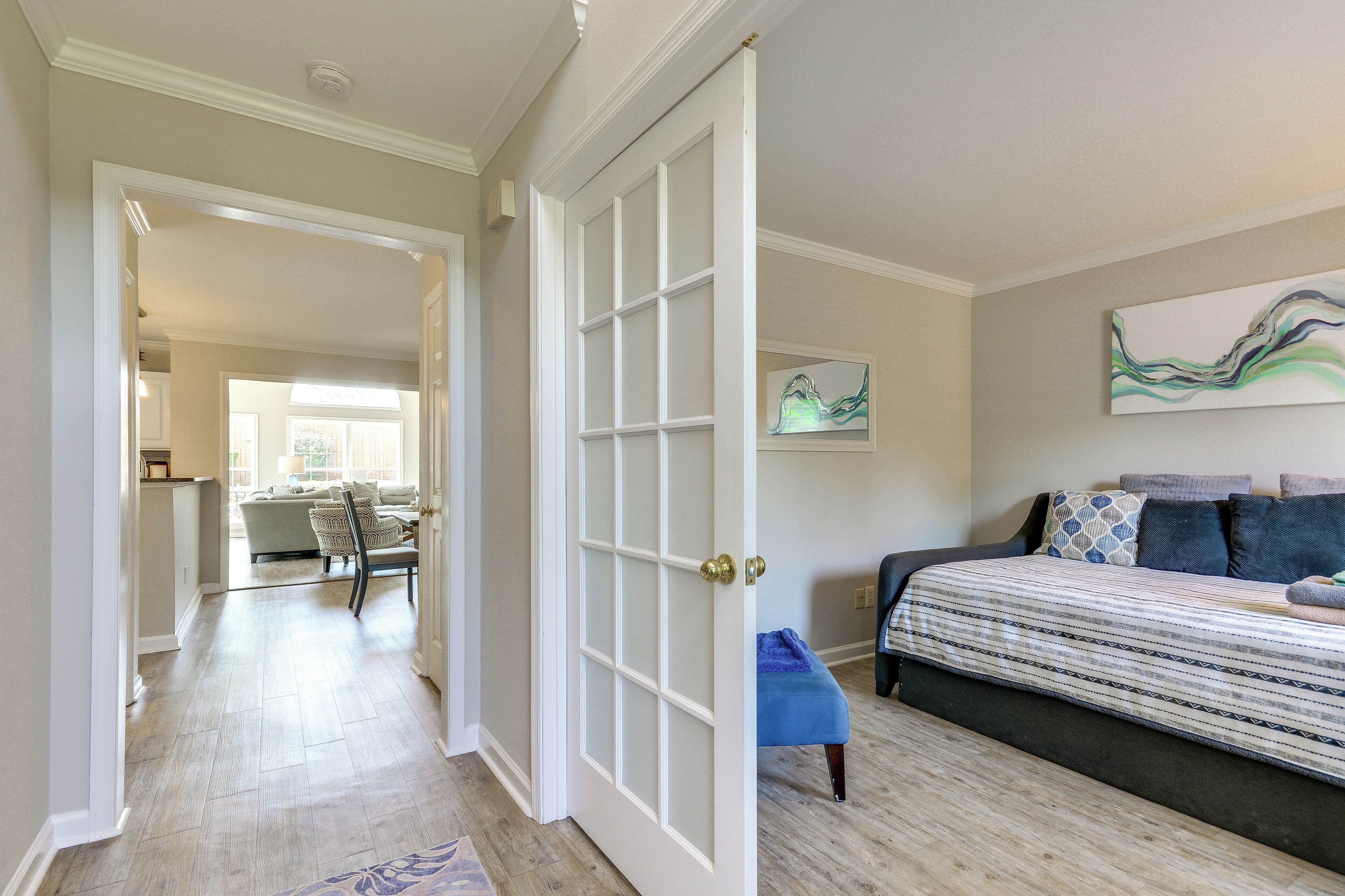 Graham Home W/ Private Pool & Ping-pong Table! - Burlington, NC