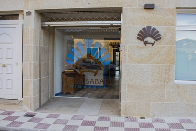 Albergue Playa Sabarís - Hostel