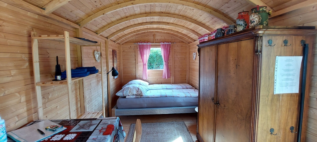 Bauwagen Für 2 Personen, Ruhige Lage, Sehr Idyllisch, Hund Erlaubt! - Hessen