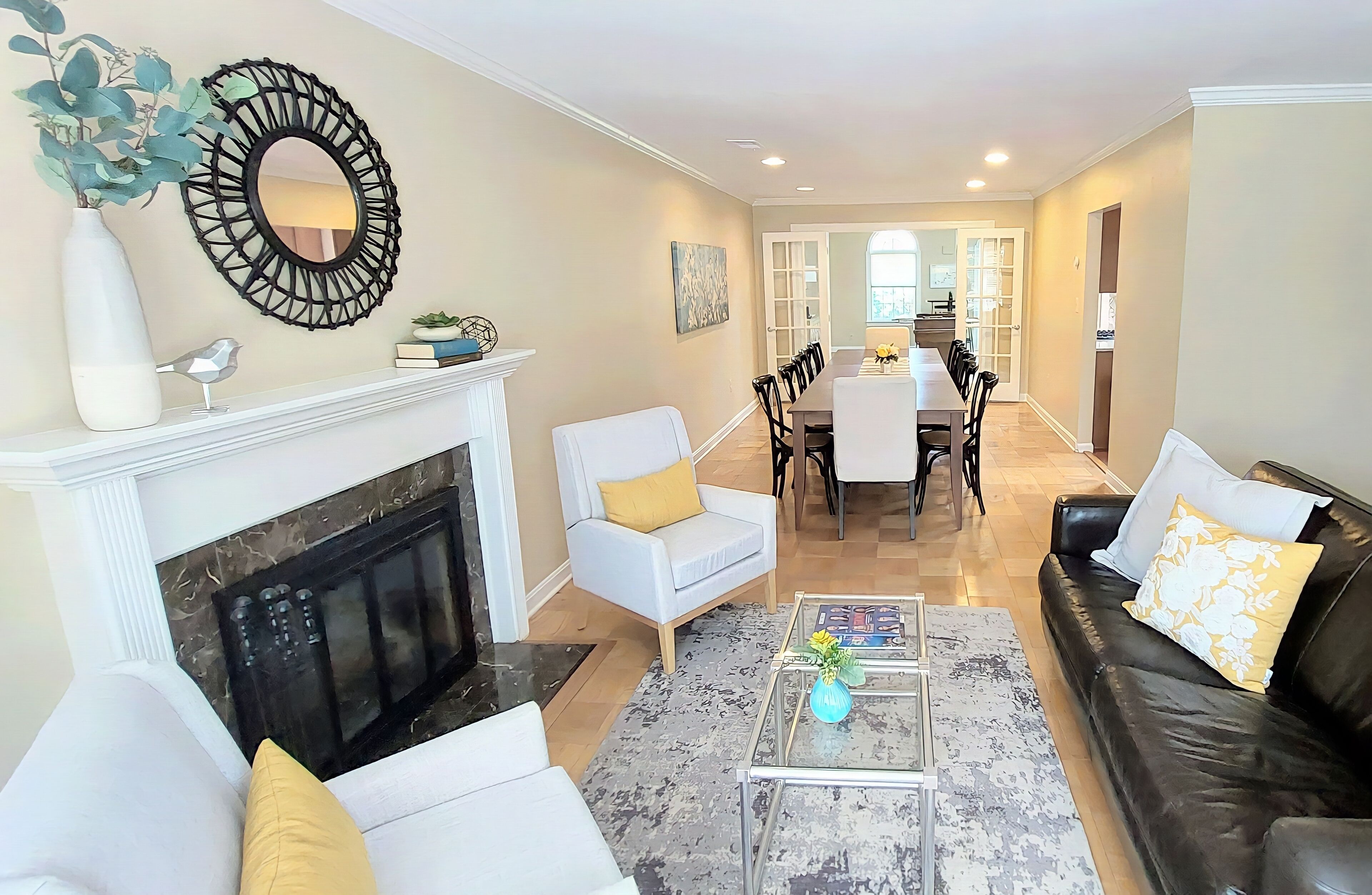 Cheerful 5-bdrm Home  | Huge Fenced Yard  | Kid-pet Friendly  | Near It All! - Washington, DC