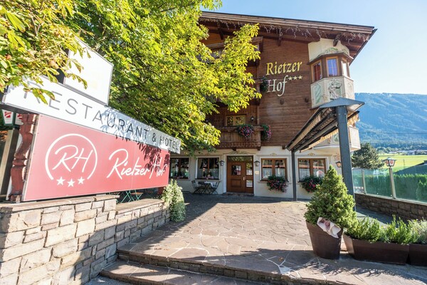 Hotel Rietzer Hof - Telfs