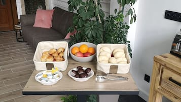 Pequeno-almoço tipo buffet diário incluído