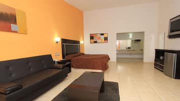 Quarto Duplo ou Twin Júnior | Cofre no quarto, secretária, ferro/tábua de engomar, Wi-fi grátis