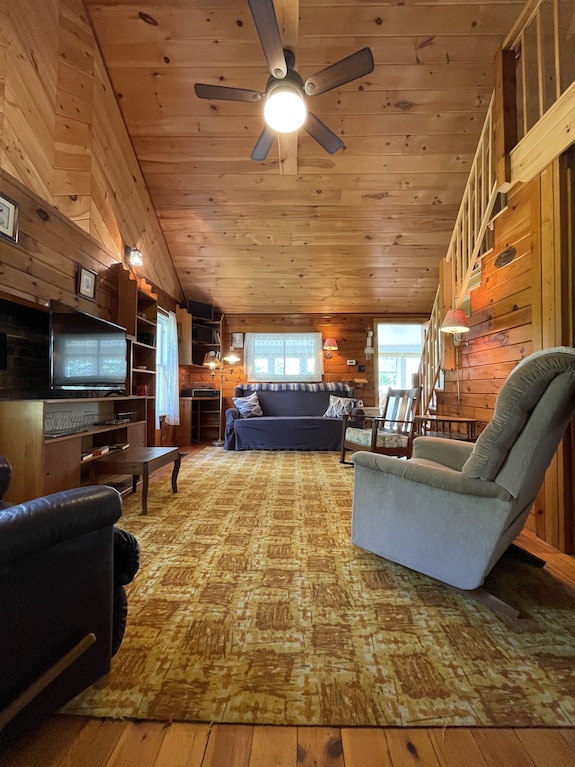 Quaint Retro Ash Cove Cottage - Maine