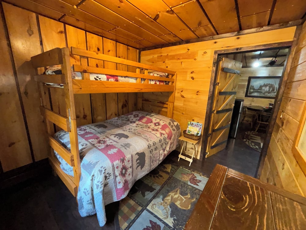 Lake Side Guest Suite - Carmel, ME