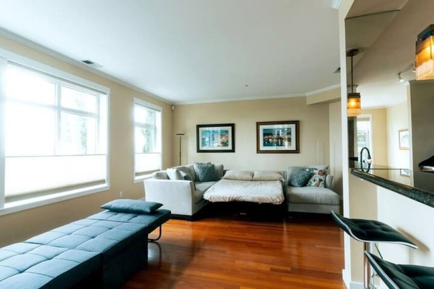 Waterfront 2bd Next To Pike Place W/ Private Patio - Denny Triangle - Seattle