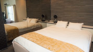 Quarto Quádruplo Familiar (5) | Com decoração personalizada, com mobília individualizada, Wi-fi grátis