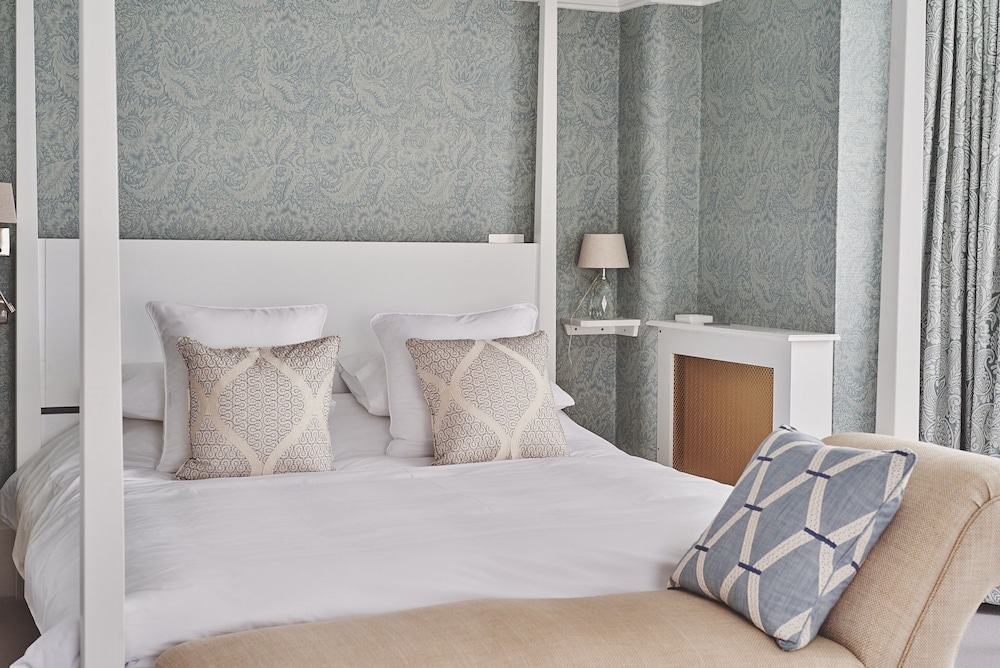 Coastal Manor Retreat - Luxury Cottages - Southampton