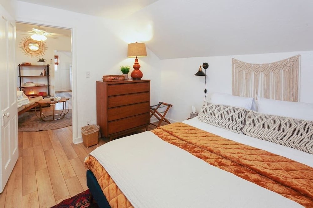 This Apartment Is A 1 Bedroom(s), 1 Bathrooms, Located In Medford, Or. - 鳳凰城