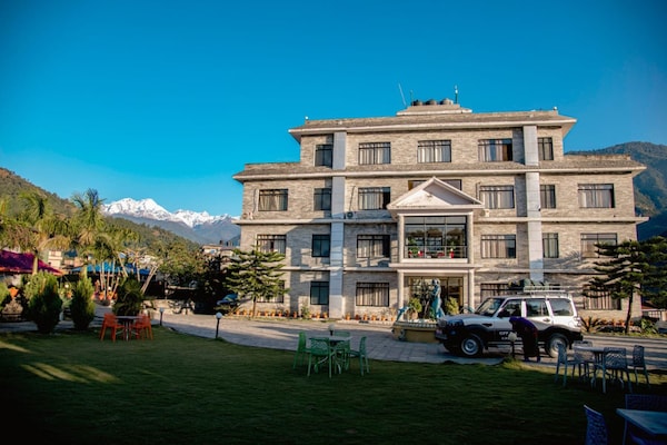 Gateway Himalaya Resort - Tibet