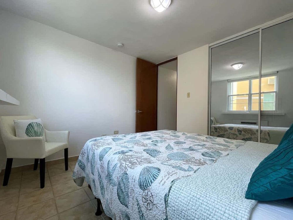#21 Beachfront 2br-2ba Apt King & Queen Beds Jobos - Isabela
