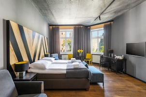 Cortinas/cortinados opacos, quartos insonorizados 
