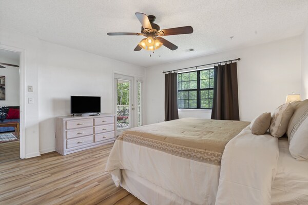 Home Away From Home | Close To Dt - Branson, MO