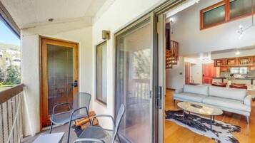 Apartamento em Condomínio Fechado (Chic Ski In, Ski Out 2 Bedroom Pentho) | Exterior