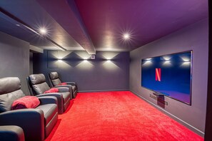 Casa exclusiva | 3 quartos, ferros/tábuas de passar roupa, Wi-Fi de cortesia