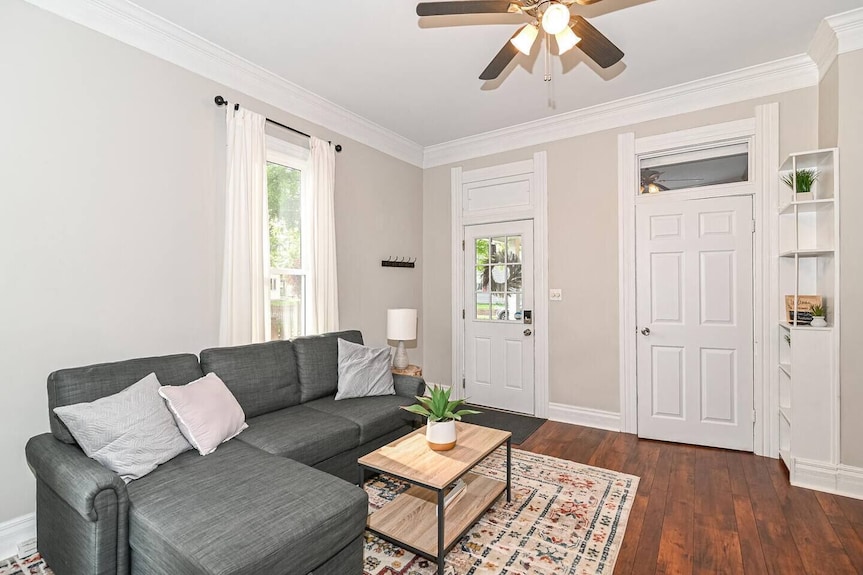 Downtown Home Near Ruoff & Grand Park - Noblesville, IN