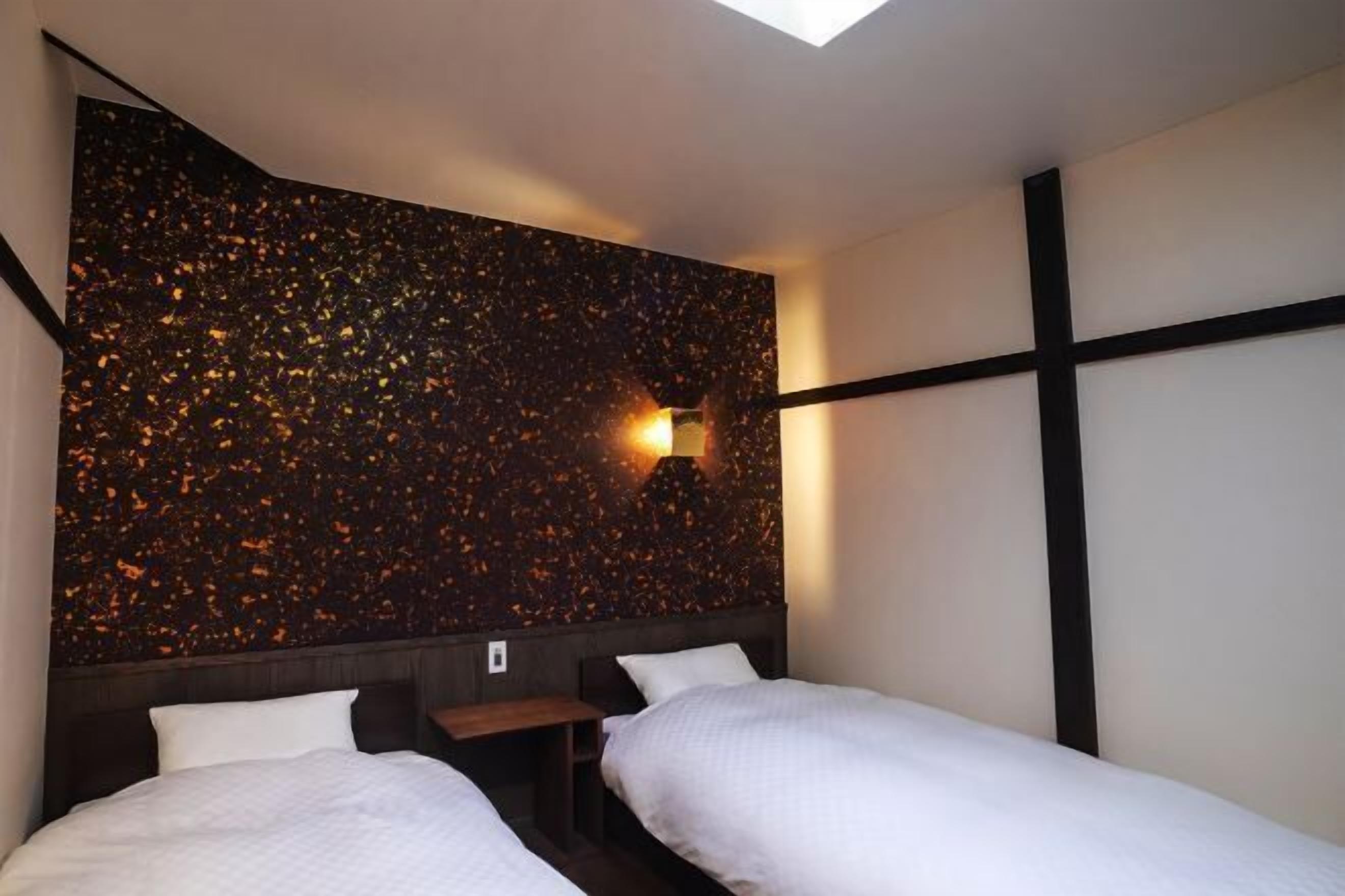 2 quartos, secretária, Wi-fi grátis, roupa de cama fornecida 