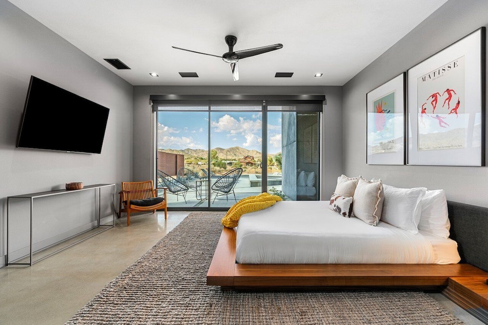 The Monarch By Fieldtrip | New Luxury Estate With Pool, Spa, & Resort Amenities - Yucca Valley, CA