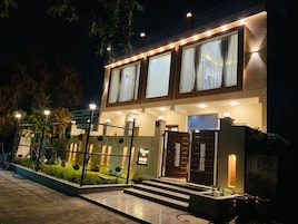 Fachada do alojamento
