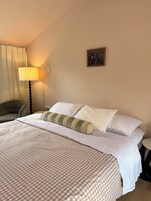 Quarto solteiro superluxo, para não fumantes, vista para o rio | Camas com colchões de espuma com sistema de memória, Wi-Fi de cortesia