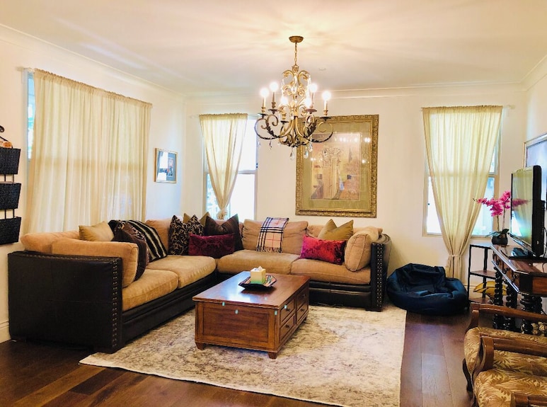 Beautiful Condo In Great Irvine California - Irvine, CA