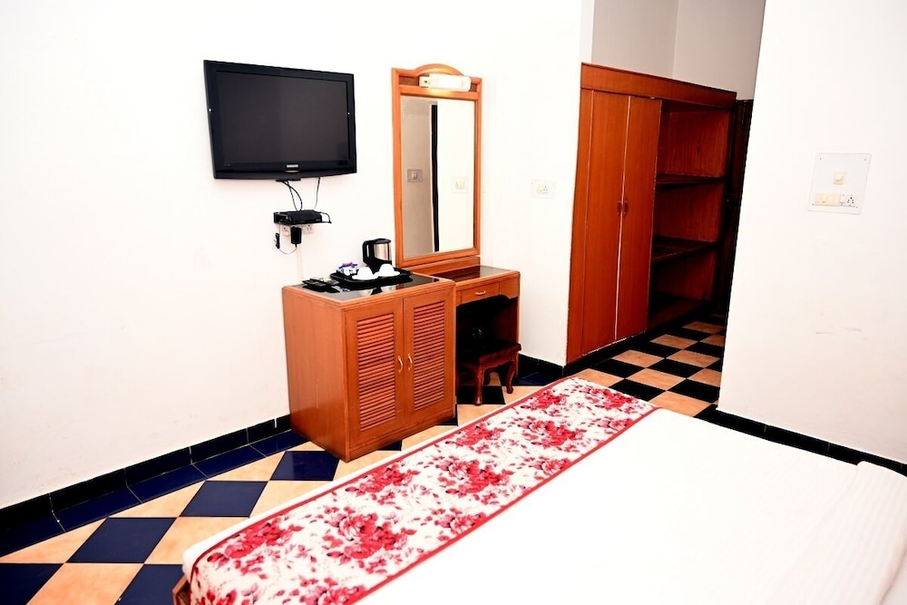 Hotel Hemkunth - Kasauli