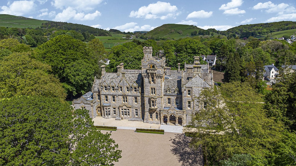 The Myles Suite Stone Cross Mansion - Ulverston