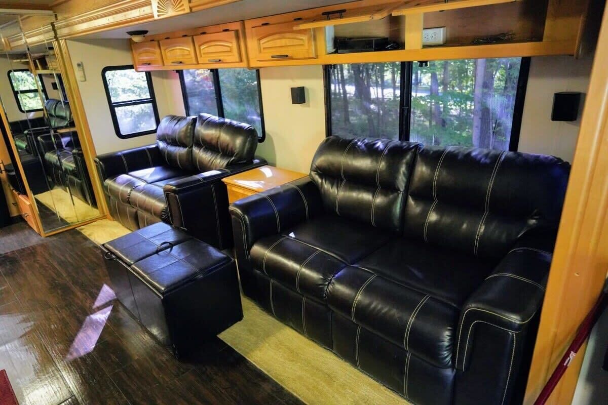 *Glamping At Treasure Lake* - Elk County, PA