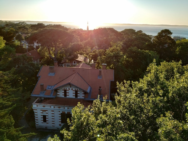 Large Studio In Arcachon Winter Town With Exceptional View Of The Basin - Arcachon