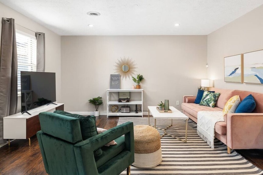 Newly Renovated 3/2 Atl Westside Bungalow - Atlanta, GA