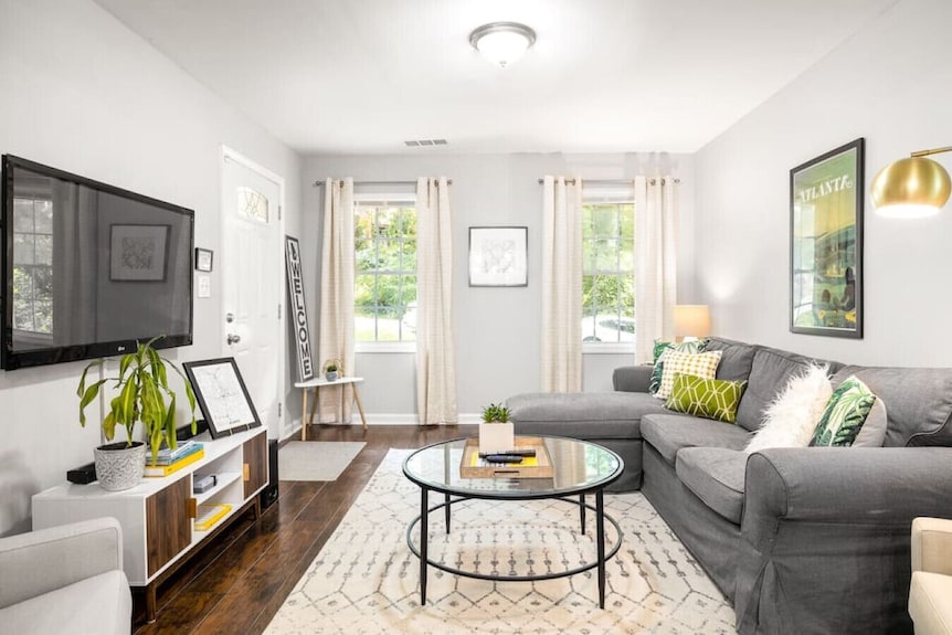 Modern And Stylish Bungalow 8 Min From Mercedes-benz - Atlanta, GA