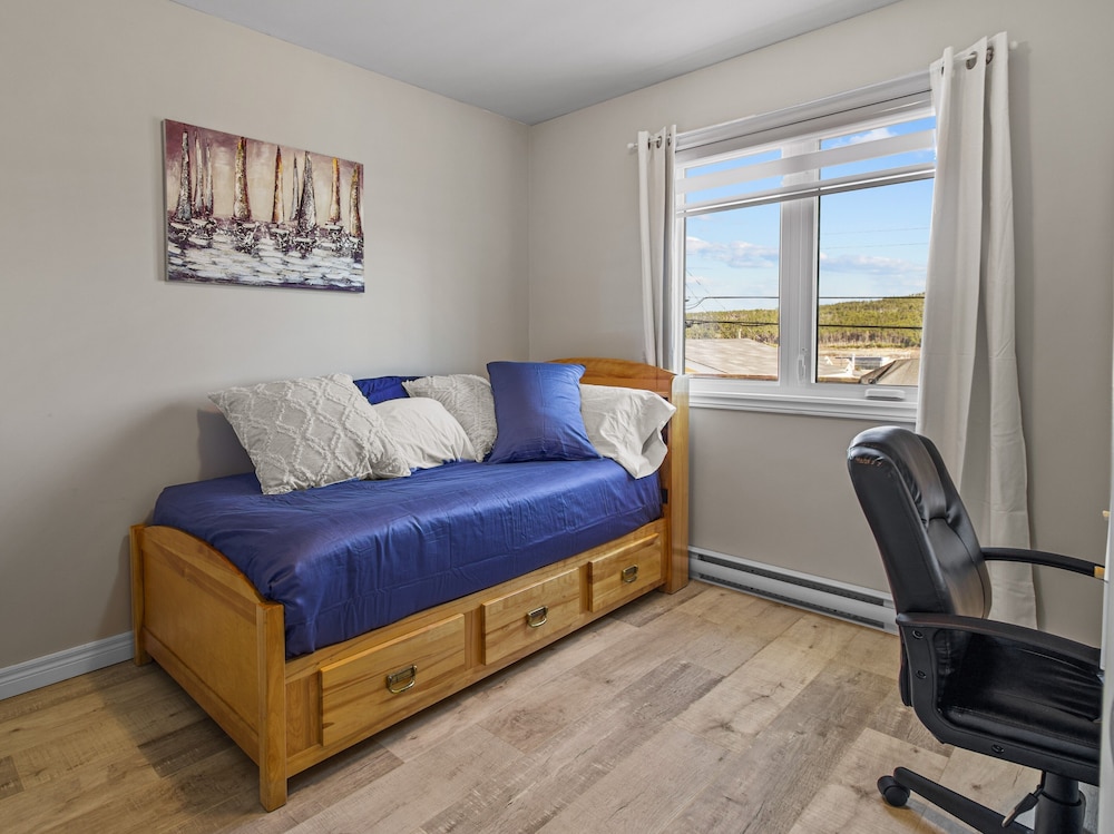 Executive Cozy Home With 3 Beds, Work Station & Gym - 聖約翰