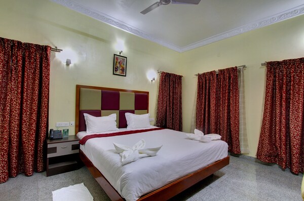 Kanthi Resorts Badami - Bagalkot