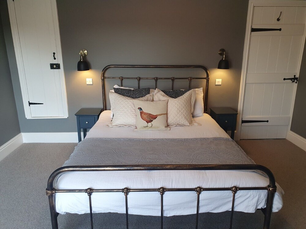 Peak District Luxury 3 Bed Cottage - Longnor