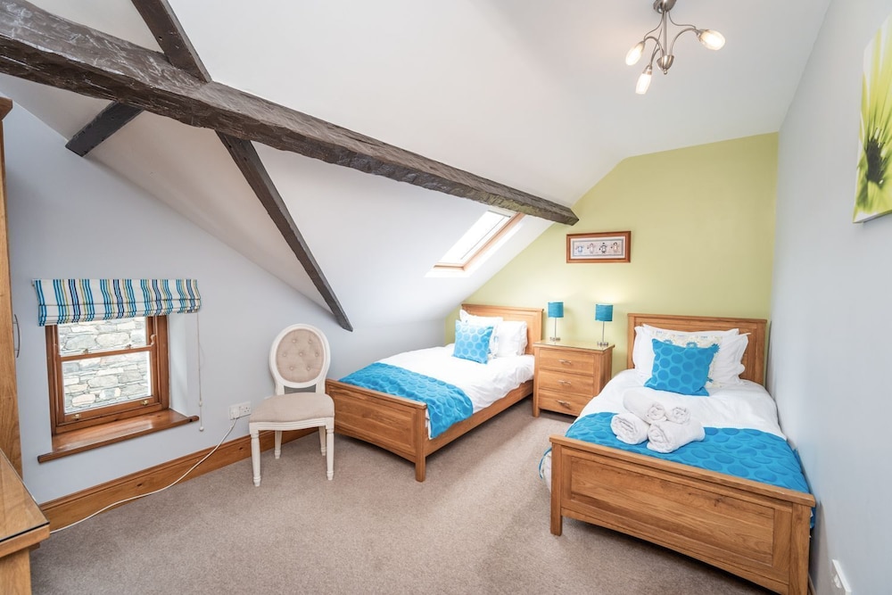 Bridge House Apartment 3 - An Apartment That Sleeps 6 Guests In 3 Bedrooms - Escocia