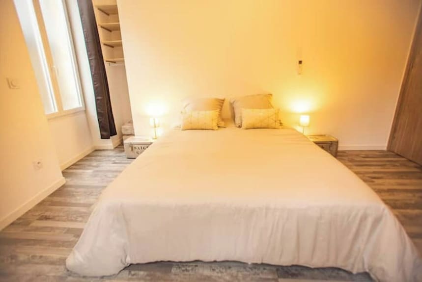 Rare T2 Avec Terrasse Et Spa Au Pied Du Château - Grottes de Lascaux