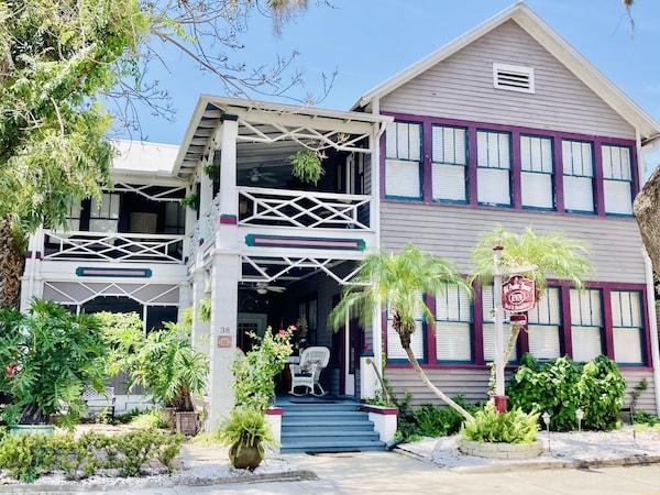 Old Powder House Inn - St. Augustine Beach, FL