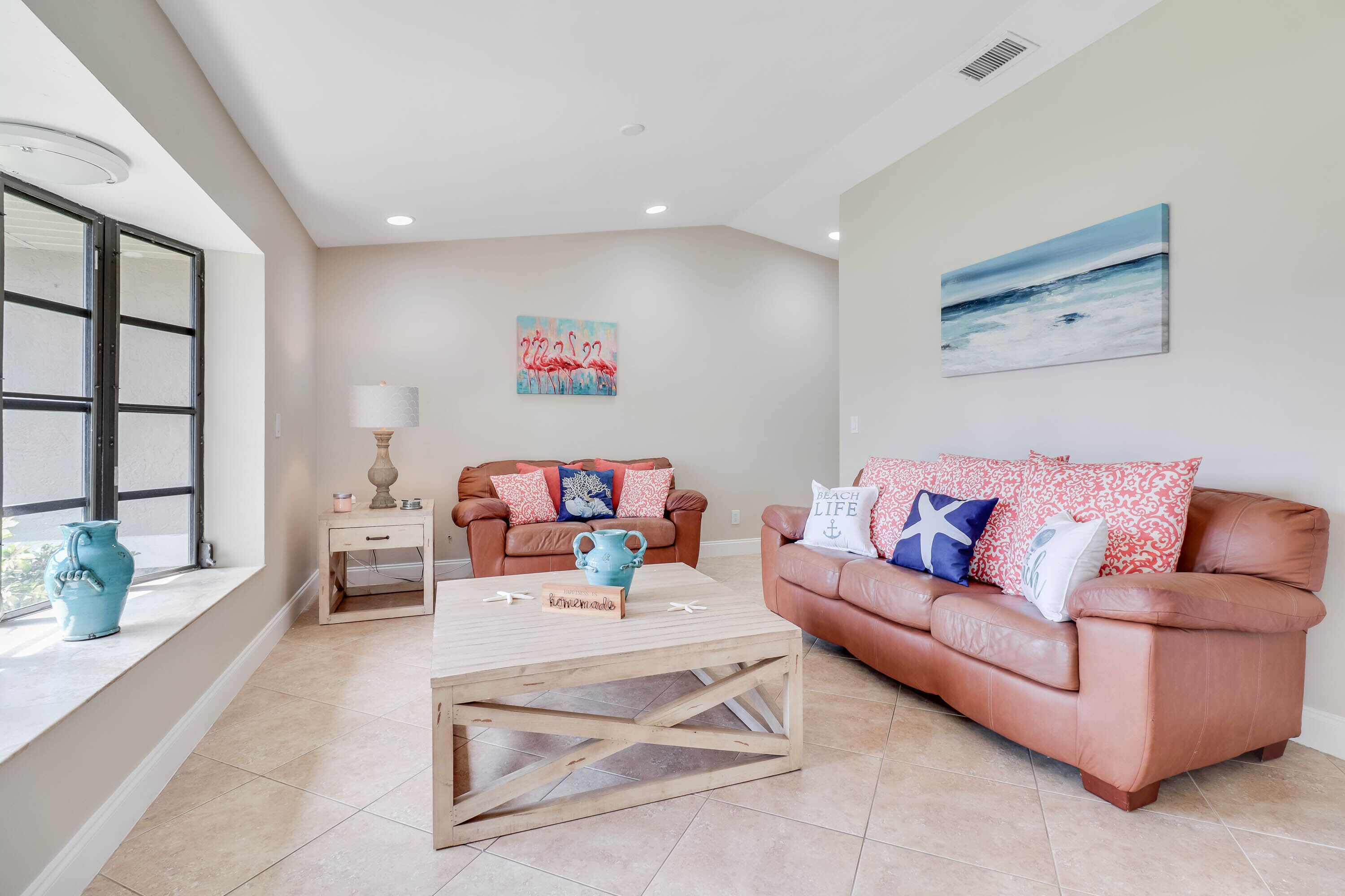 Waterfront Pool Villa With Sail Boat Access To The Gulf - Cape Coral, FL