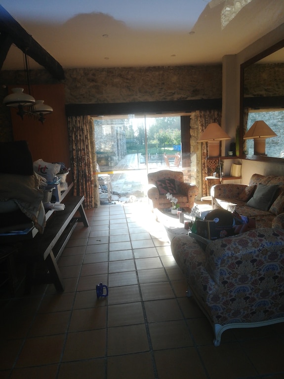 Country Property - Marne