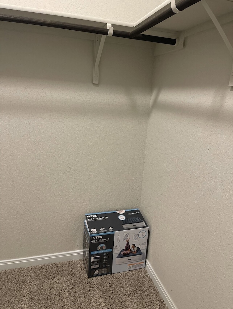 Hutto Roundrock | Samsung| Kalahari | Dell Diamond - Taylor, TX